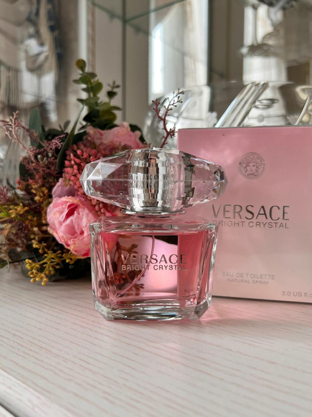 Versace Bright Crystal; Tom Ford Cherry; D&G 