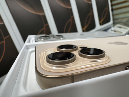iPhone 16 Pro Max Premium