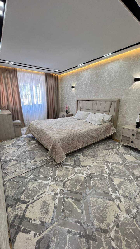 Сдаётся квартира.. на Карасу 1 
Ориентир - школа N308/Корзинка