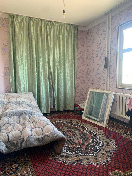 СРОЧНО !! Продается квартира в Яшнабаде 5/4/9 ( 140 кв/м ) Антей