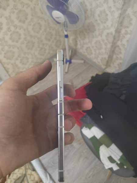 Galaxy Z Flip5 sotiladi