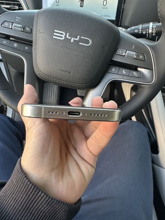 Iphone 15 pro titanium