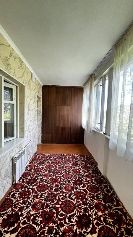 Продаётся квартира Чиланзар 1. 3/4/5 Кирпич Балкон 2х6