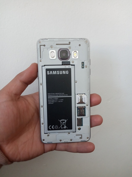 Samsung galaxy J5