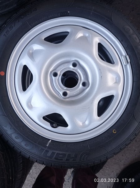 R14 Spark radnoy disk balon perogon holati yangiday