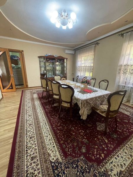 Toshkent shahar Olmazor tumani mevazor mahallasi 
4.7-SOTIX
6-XONA+ OS