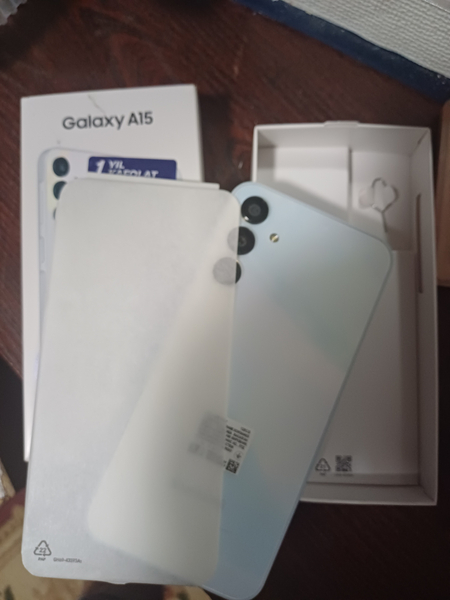 Samsung A 15. 6.128