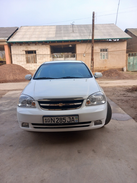 Lasetti 1.8 xolati idial