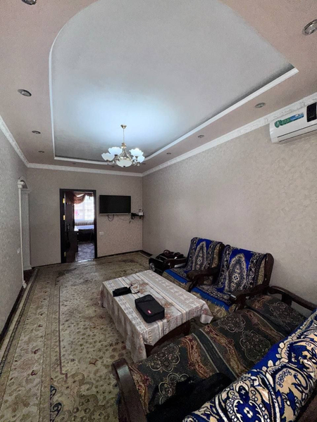 Юнусабад 7кв 2в3/4/4 50м2
