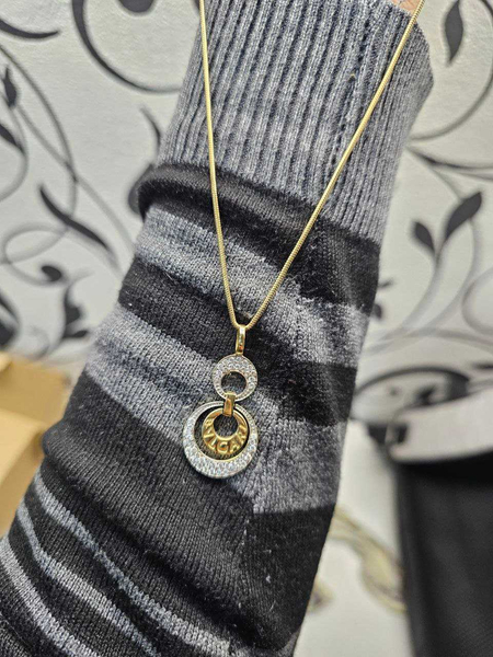 ПРОДАМ Цепочку с Кулоном BVLGARI / ЗОЛОТО 585 Пробы / 7.64 Грамма.