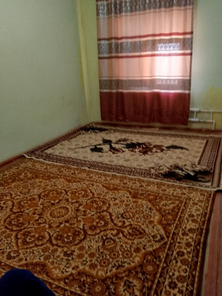 6mikrorayonda 4qavatlik panel uyning 4qavatida 1xonalik kvartira sotil