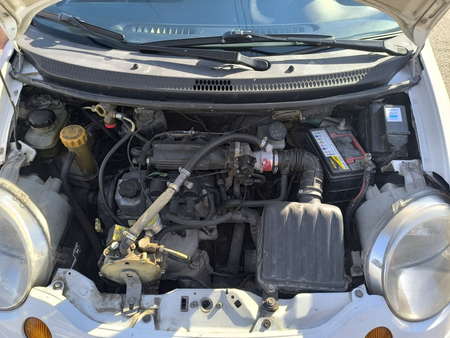 Продаёться авто своя в среднем состояний