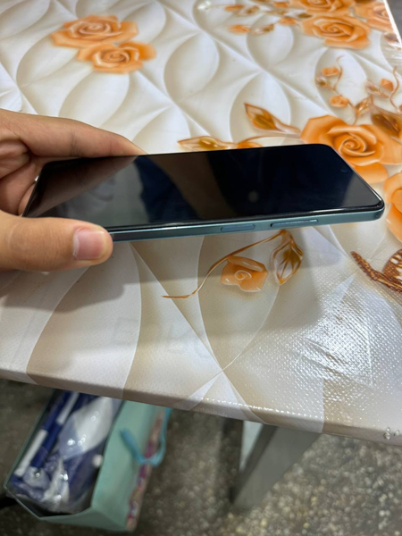 Redmi not 11 pro sotiladi srochna 8-128gb