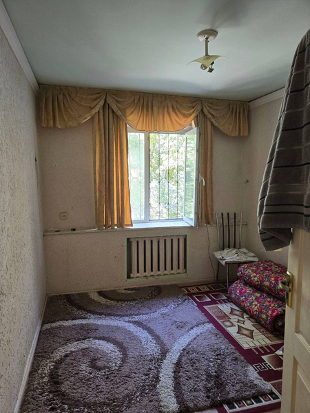 Продам квартиру Буюк ипак йули 4/4/5 80м2