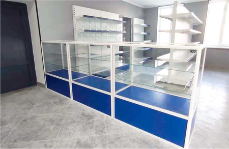Прилавки и витрины для аптек, ювелирных магазинов