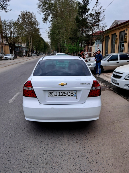 Nexia 3 2 pozitsiya mexanika sotilade yile 2017 gazi metan naxtga