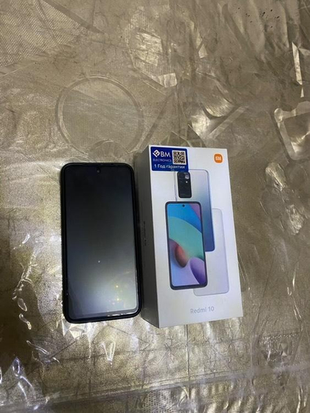 Redmi 10 4/128 GB xolati yaxshi ishlachi chotkiy