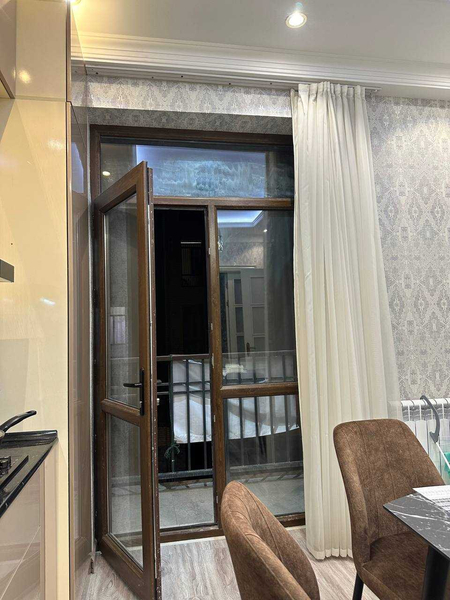 Мирзо Улугбек Паркент Авеню