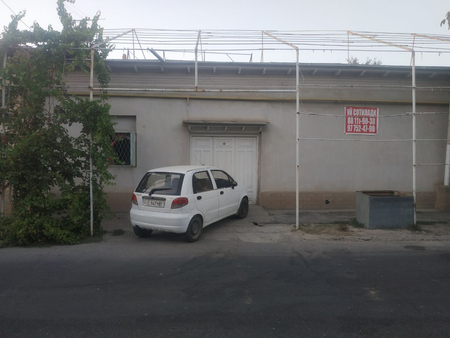 Uy sotiladi Oq tunka masjidda