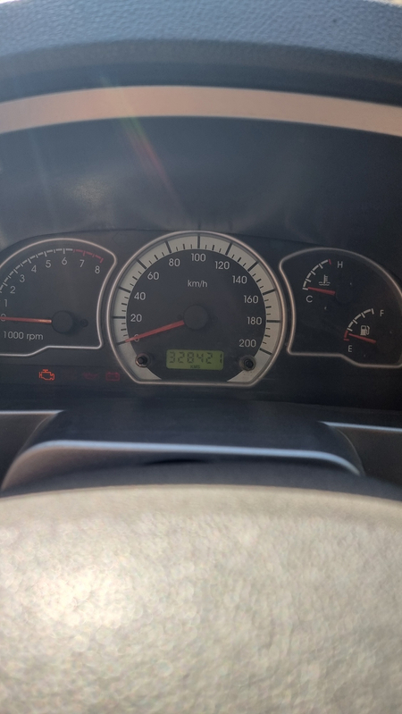 Nexia 2 dons 1.6 srochni sotiladi