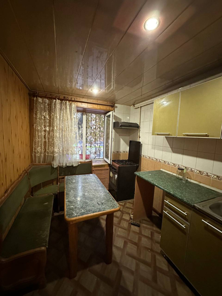Продам квартиру 1/2/5 на Новомосковской ,Аккурган