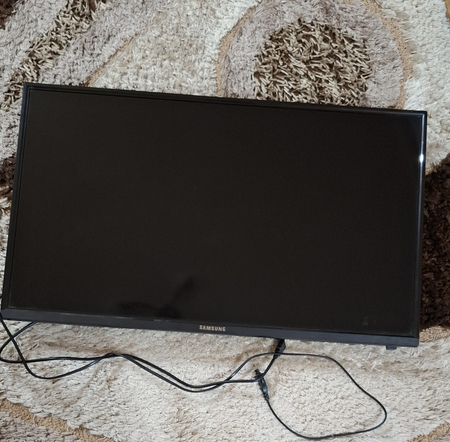 Телевизор самсунг LED 32E58TS