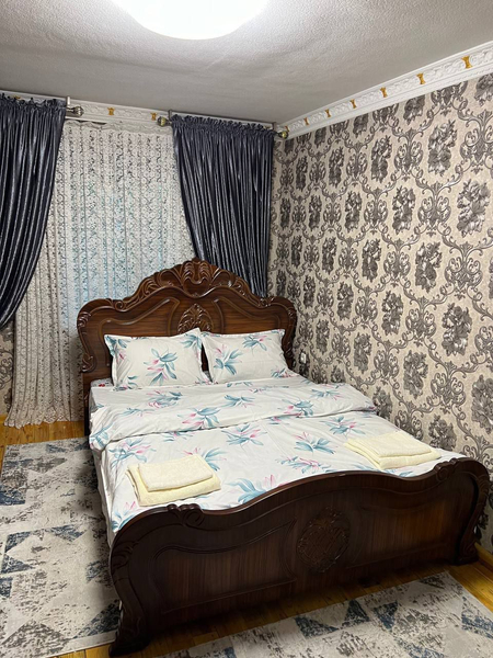 Арендага берилади 3 хона 1 этаж Гагарина кучасида.Агентство