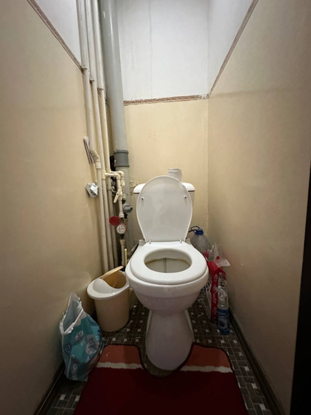Срочно продаётся 2-х комн квартира в Куйлюк массив-4, 2/8/9