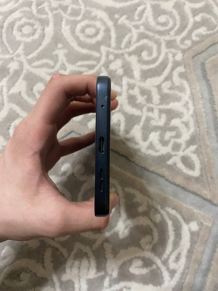 Redmi 12 not idyalniy