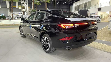 JAC J7 Sedan 1,5 turbo Malibu/KIA k5/Chery Boshiga 20%
