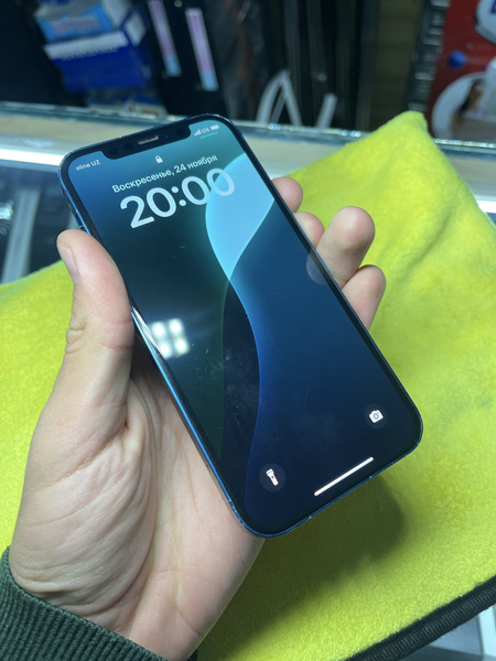 iPhone12 canada