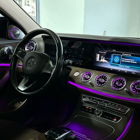 Mercedes Benz W213