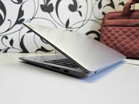 ПРОДАМ Lenovo Ideapad 1 2024 Ноутбук Ryzen™5-5500U/8GB/256SSD/15.6