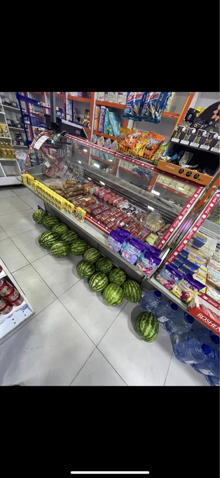Xoladinik vitirina 2 ta