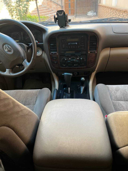 Toyota Land Cruiser 100 VX.R 4.7L