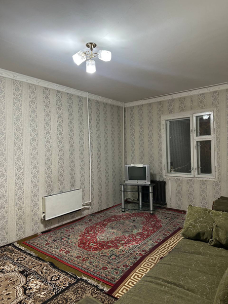 Продаётся 2 комн квартира