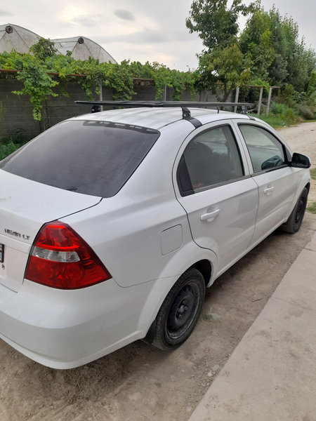 Nexia 3 sotiladi 7100$