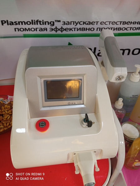Срочно продаётся косметологический яг лазерной аппарат