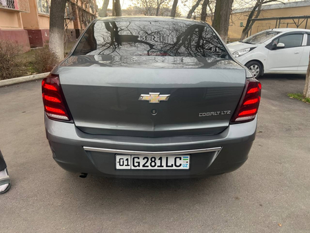 Cobalt 2015 yil avtomat