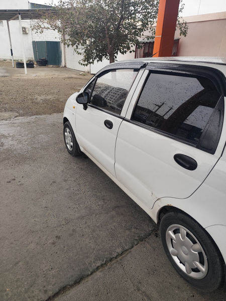 Matiz avtomashinasi sotiladi