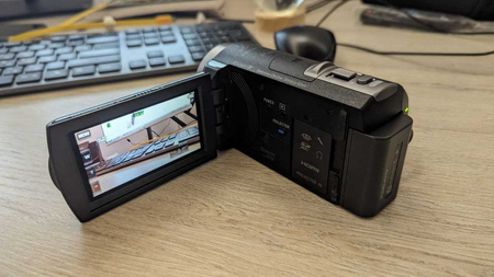 Ручная камера Sony HDR-PJ430