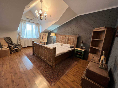 Сдается квартира на Цуме новостройка
