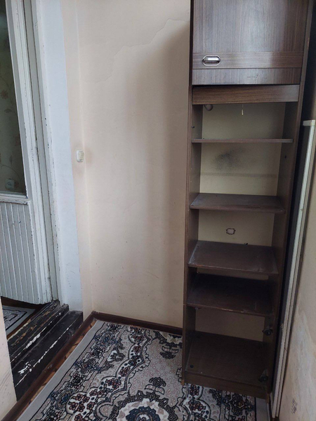 Сдается квартира на Чиланзаре 11,квартале  2конмнатная 300$для семьи.