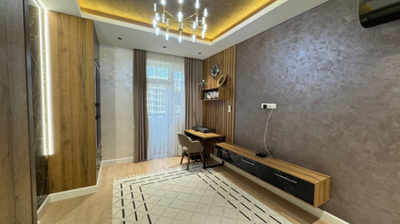Продам квартиру Габус 4/7/8/176м2 Алайский рынок метро минор Ц-2