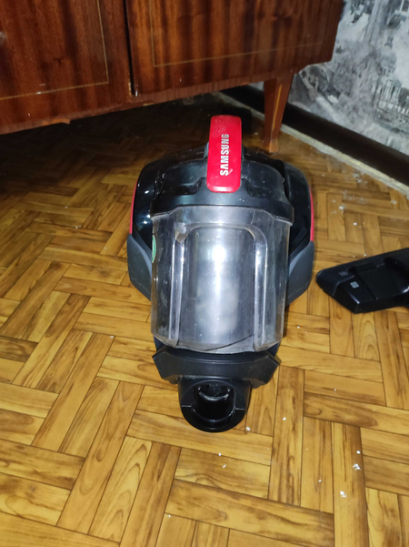 Пылесос Samsung VC15K4116VR