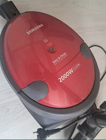 Пылесос Samsung SC 5376 Red