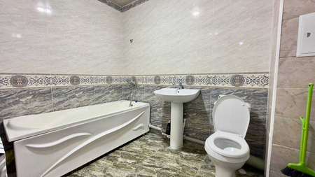 2 xonali kvartira ijaraga beriladi. e'lon id: 255971