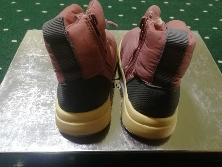 Зимние сапожки детские Zara 22