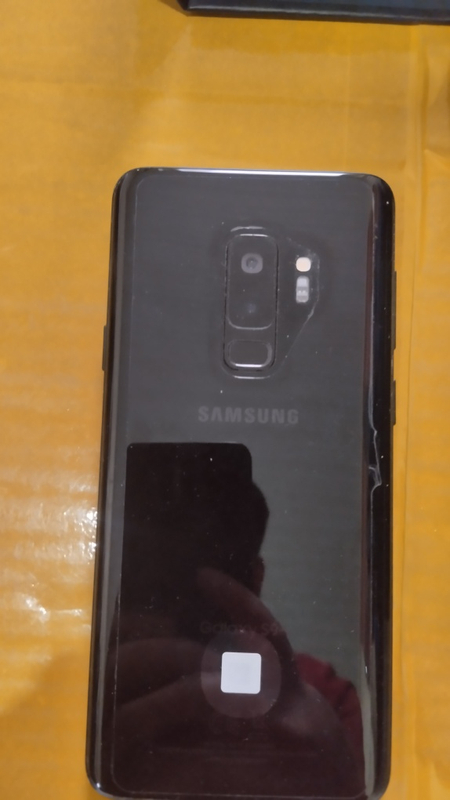 Продам Galaxy S 9+ Американец. 1 sim.