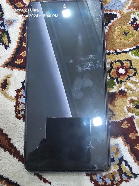 Samsung Galaxy 33 a 52a sotiladi sroncha